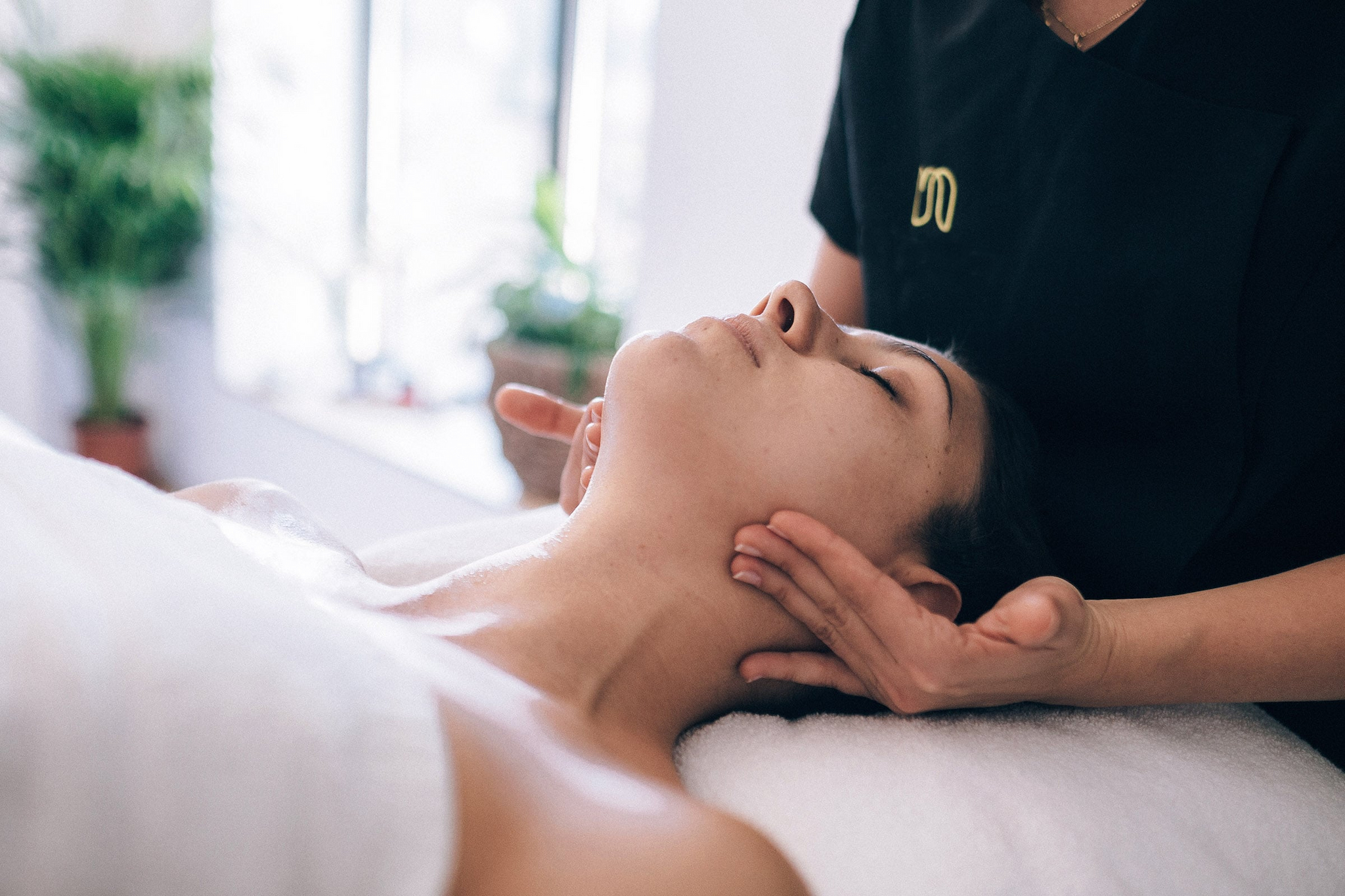 TMJ and massage – can it really ease TMJ disorder symptoms? | Urban.co